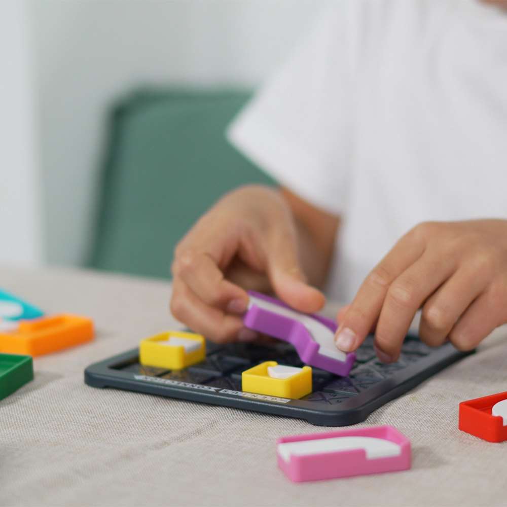 Genius Connection - Who Will Be First To Make The Connection?