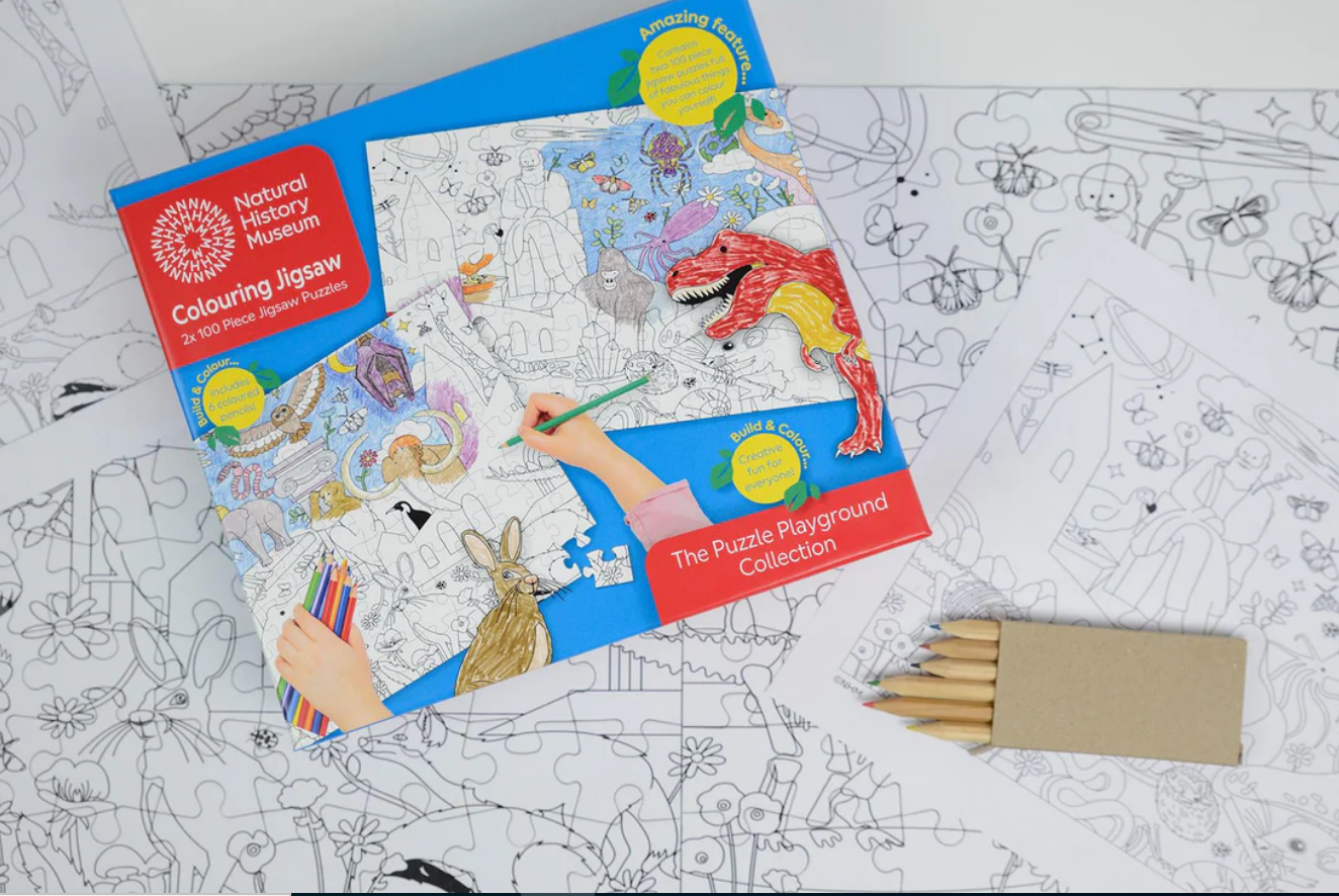 natural-history-museum-colouring-set